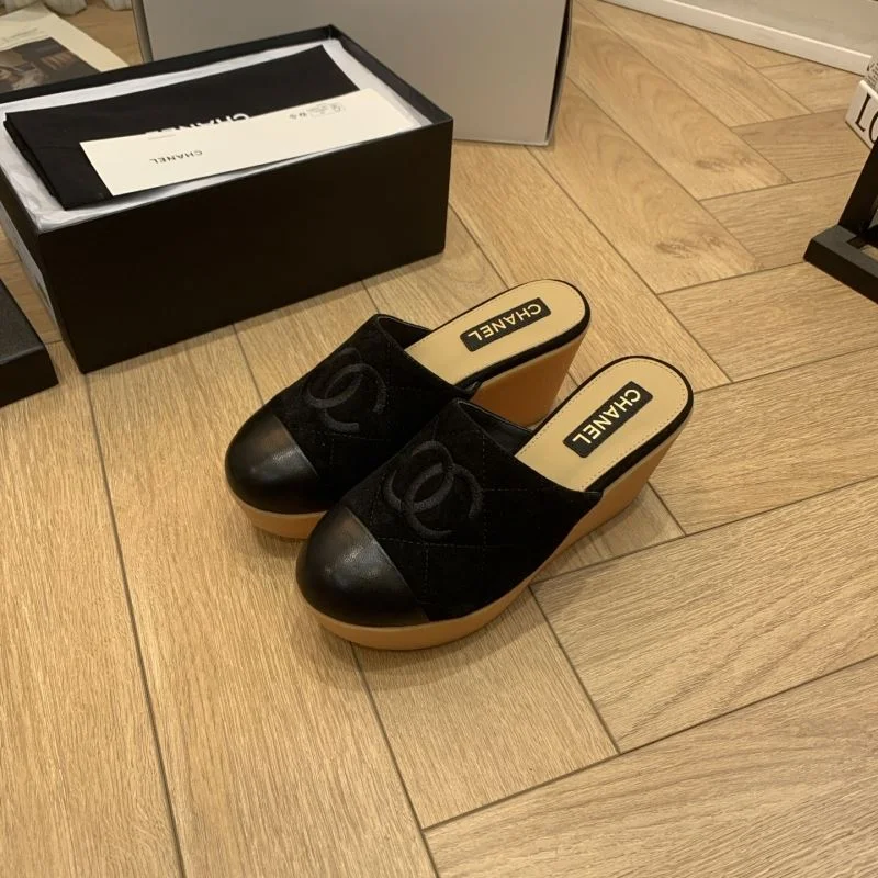 Chanel Slippers