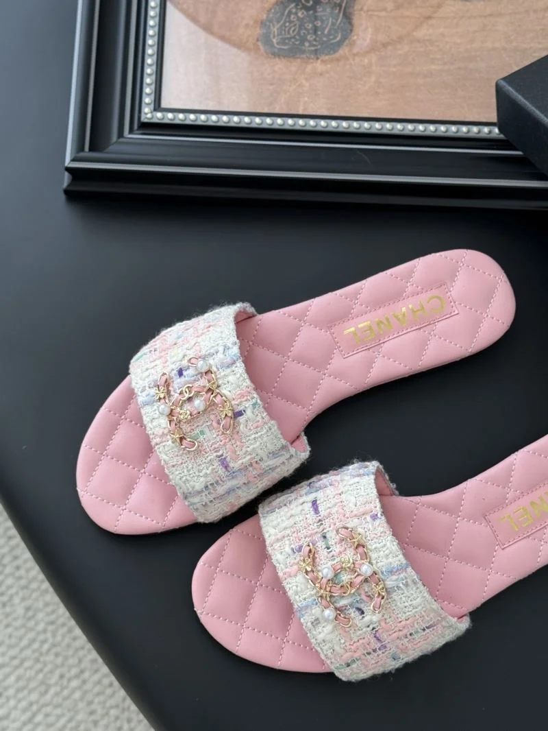 Accurate model Chanel Slippers