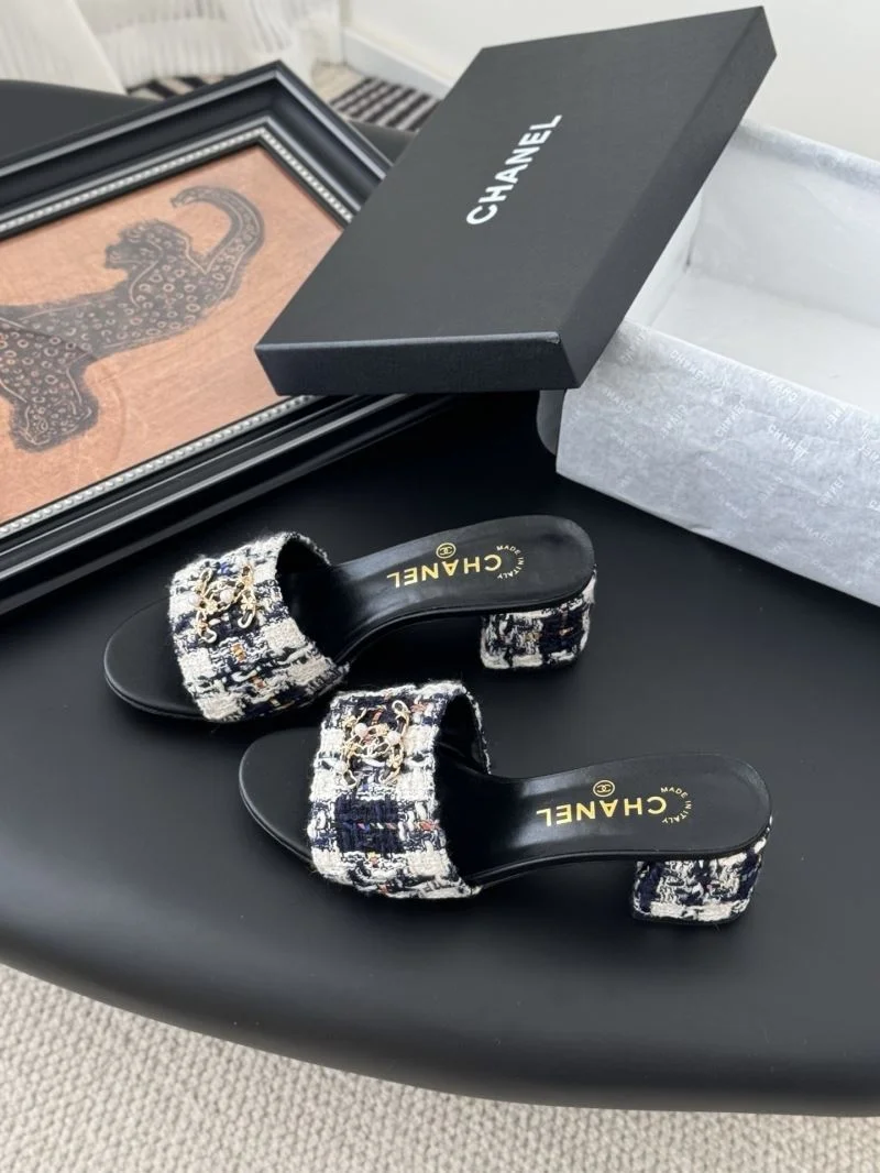 Mirror quality Chanel Slippers