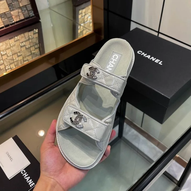 Mirror quality Chanel Slippers