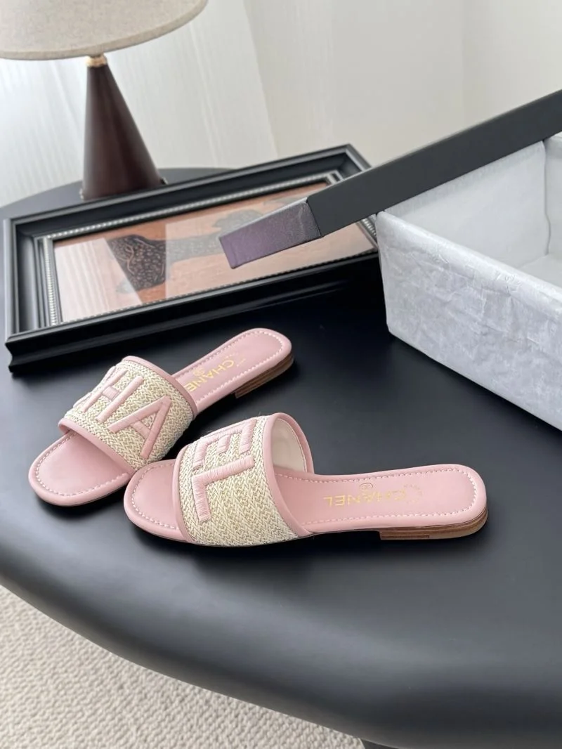 Accurate model Chanel Slippers