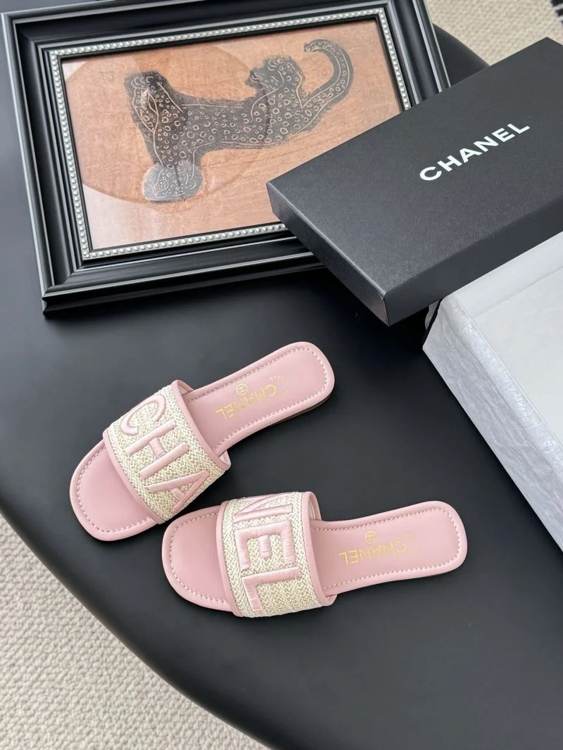 Accurate model Chanel Slippers