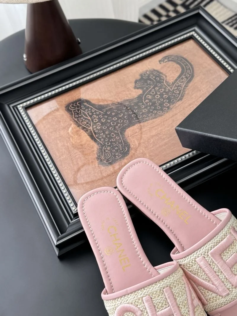 Accurate model Chanel Slippers