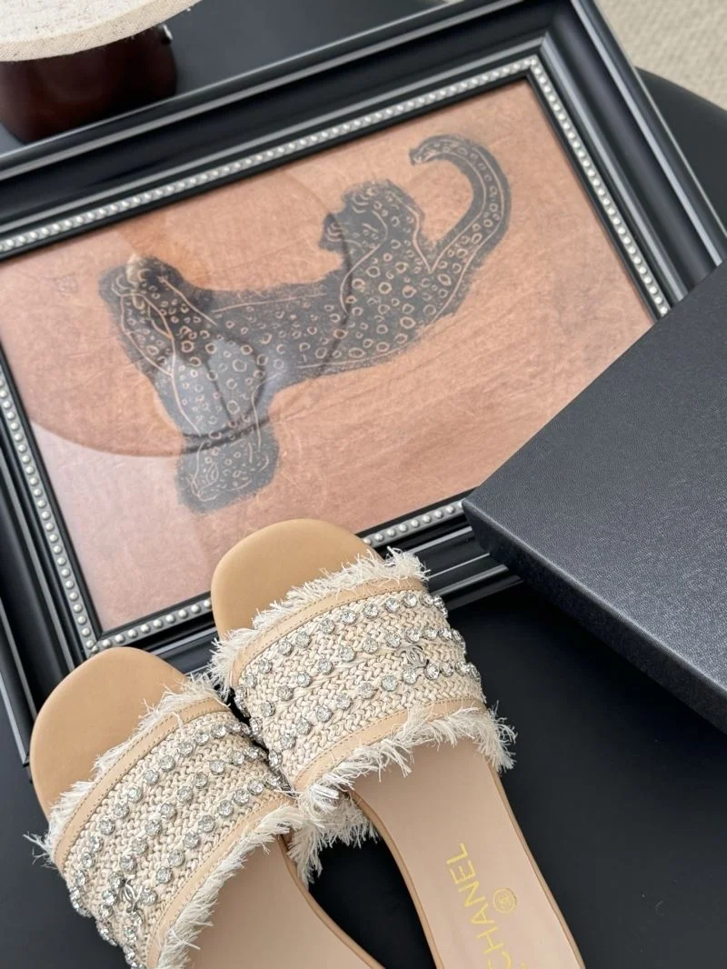 Brand-original Chanel Slippers