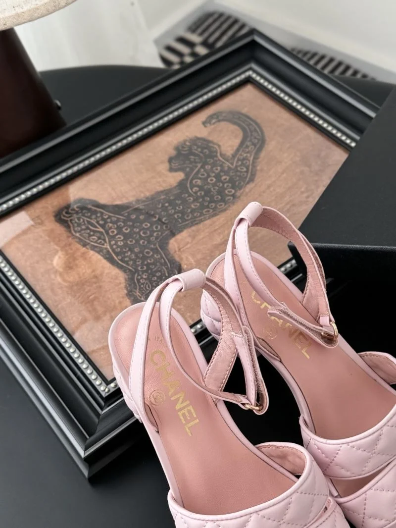Brand-original Chanel Slippers