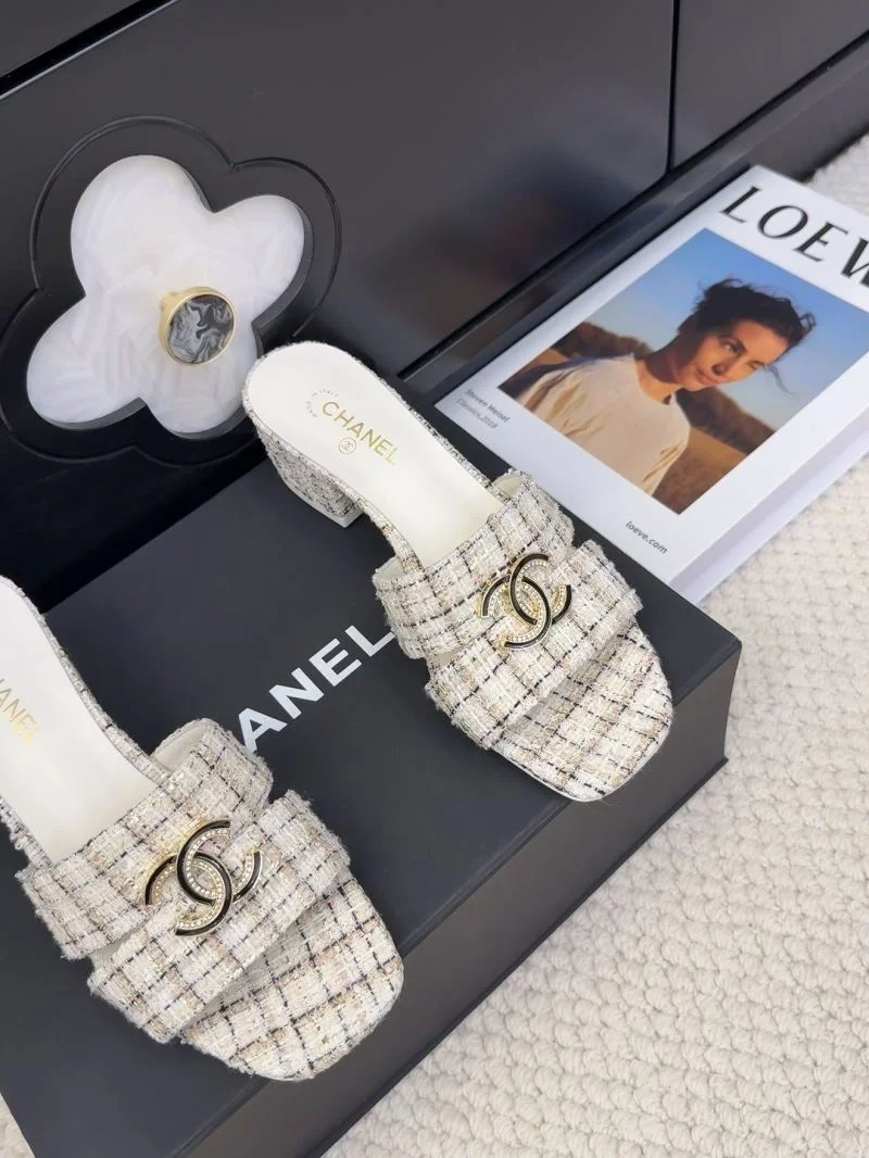 Bargain Chanel Slippers