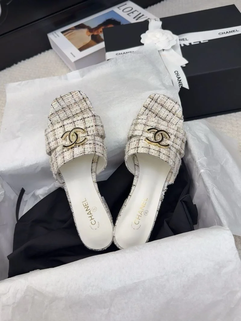 Bargain Chanel Slippers