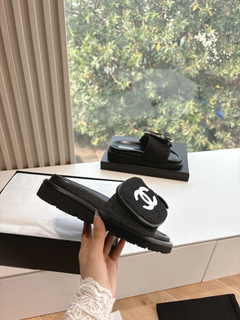 Bargain Chanel Slippers