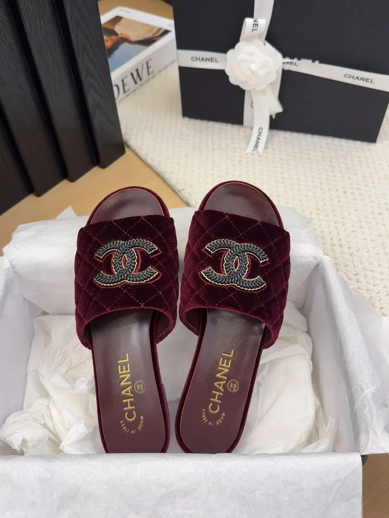 1:1 copy Chanel Slippers