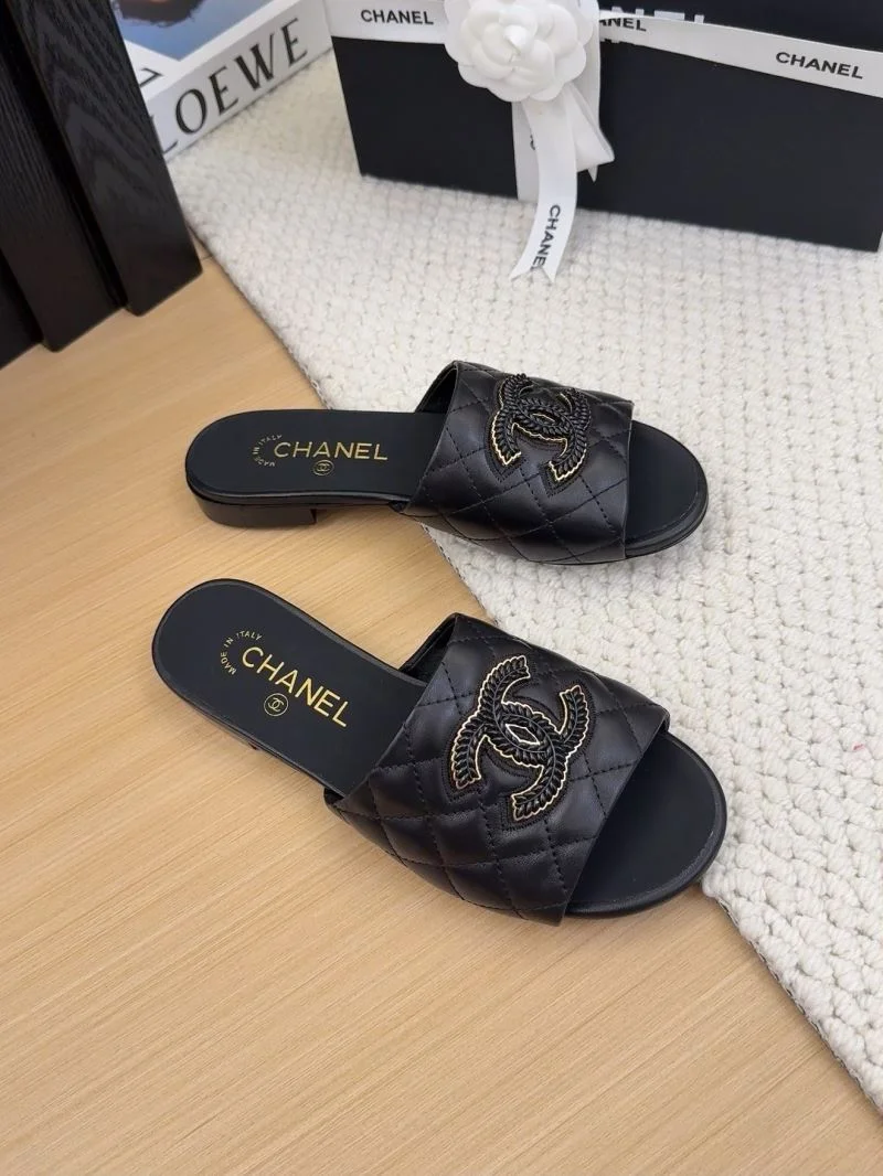 Mirror quality Chanel Slippers