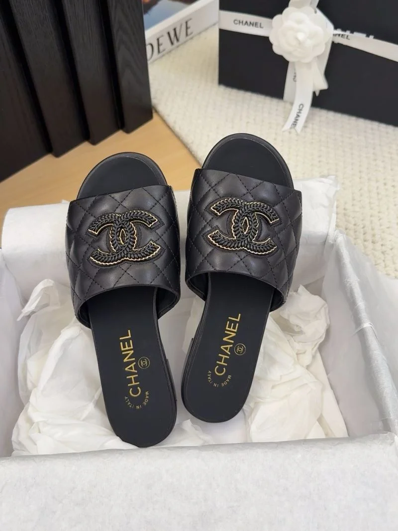 Mirror quality Chanel Slippers