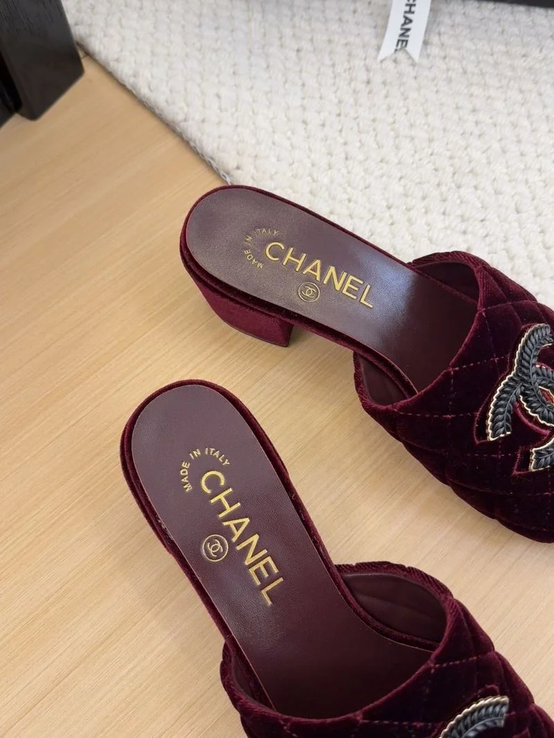Brand-authenticated Chanel Slippers