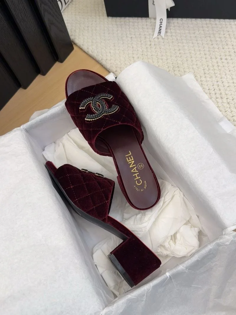 Brand-authenticated Chanel Slippers