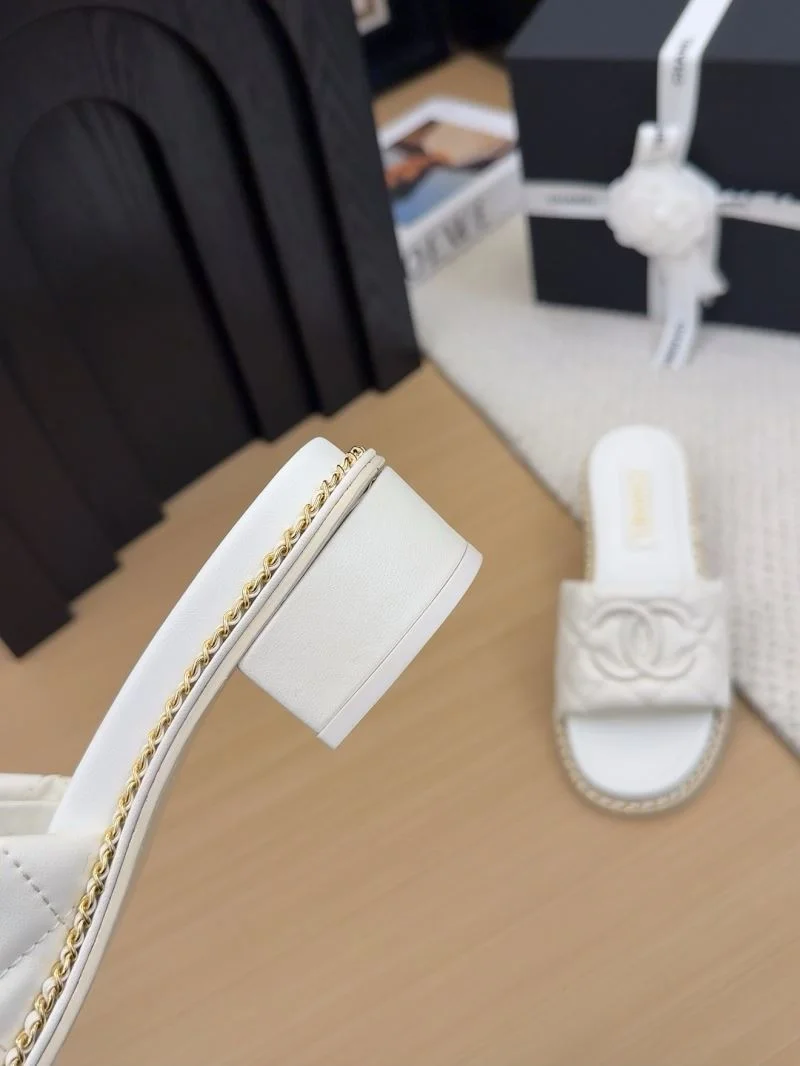 Brand-original Chanel Slippers
