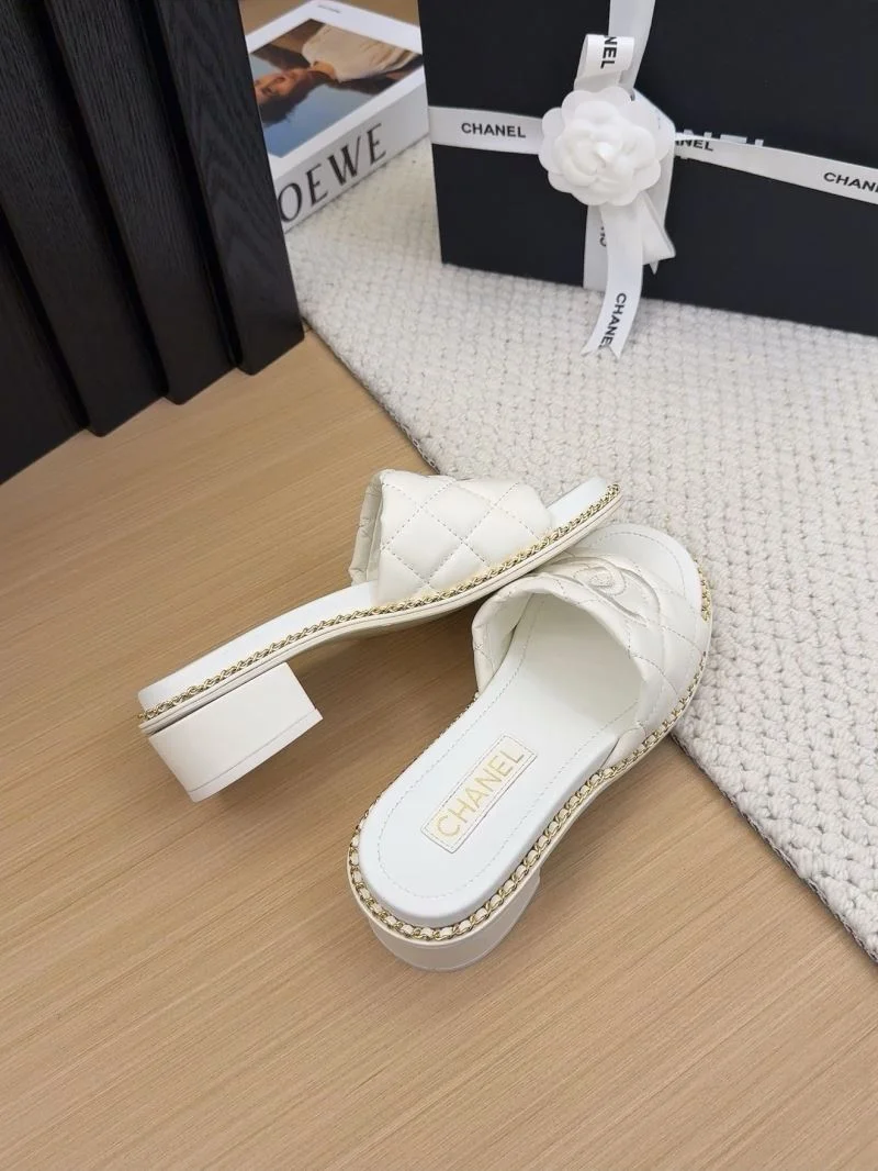 Brand-original Chanel Slippers