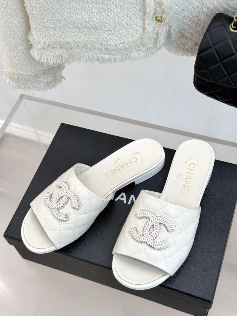 Mirror quality Chanel Slippers