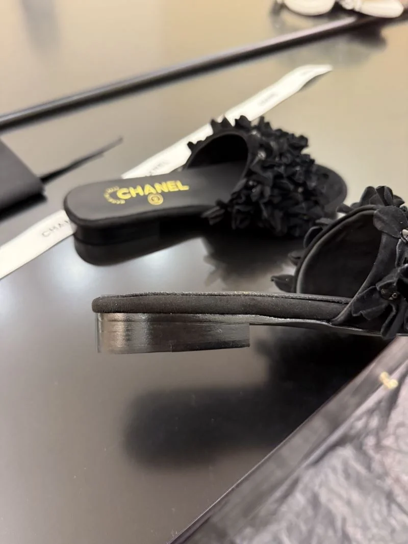 Exact replica Chanel Slippers