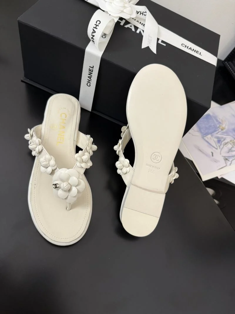 Brand-authenticated Chanel Slippers