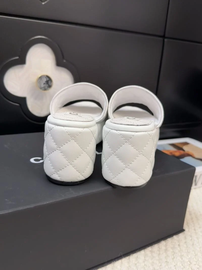 Exact replica Chanel Slippers