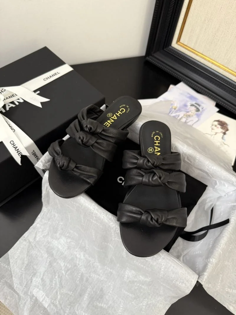 Accurate model Chanel Slippers