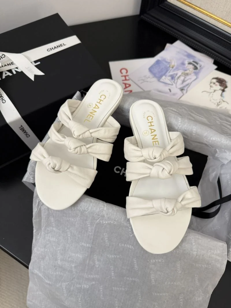 1:1 copy Chanel Slippers