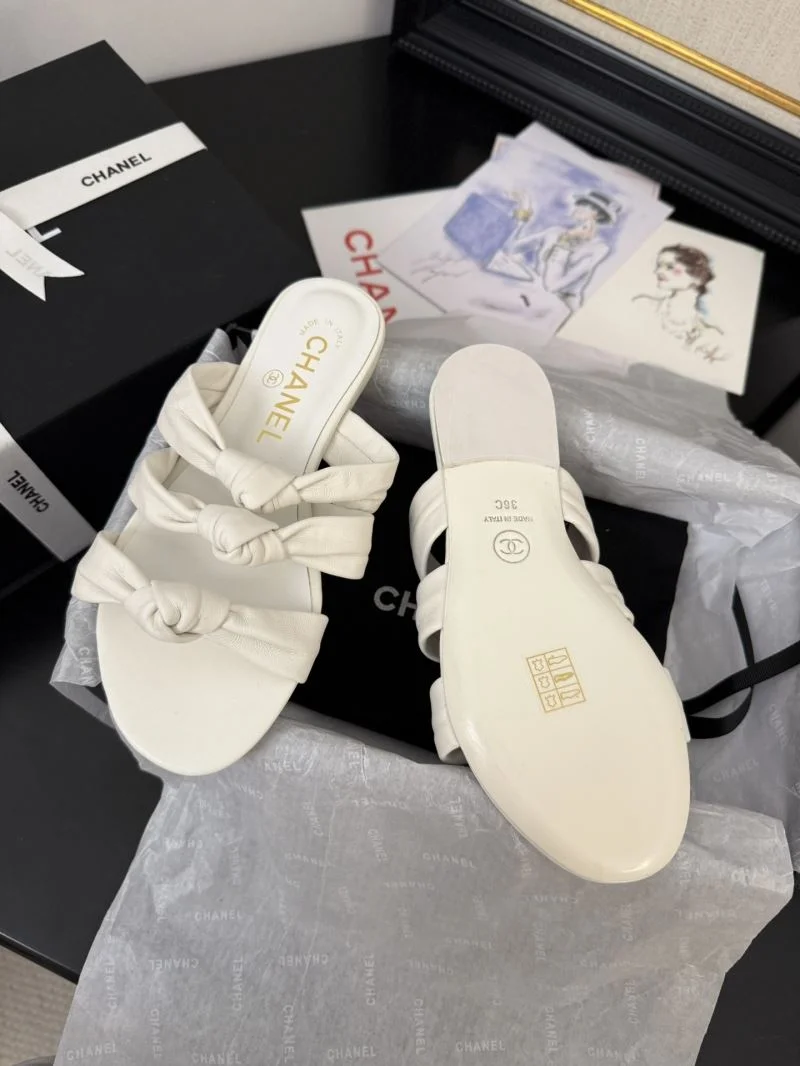 1:1 copy Chanel Slippers