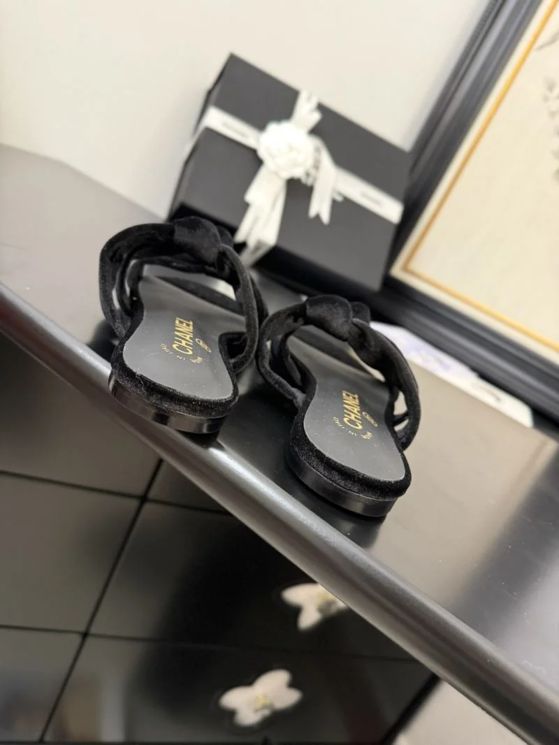 Brand-original Chanel Slippers
