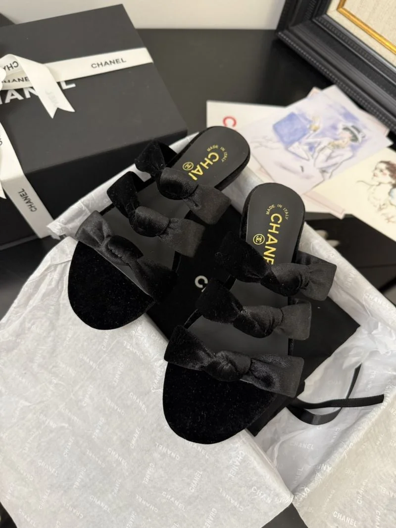 Brand-original Chanel Slippers