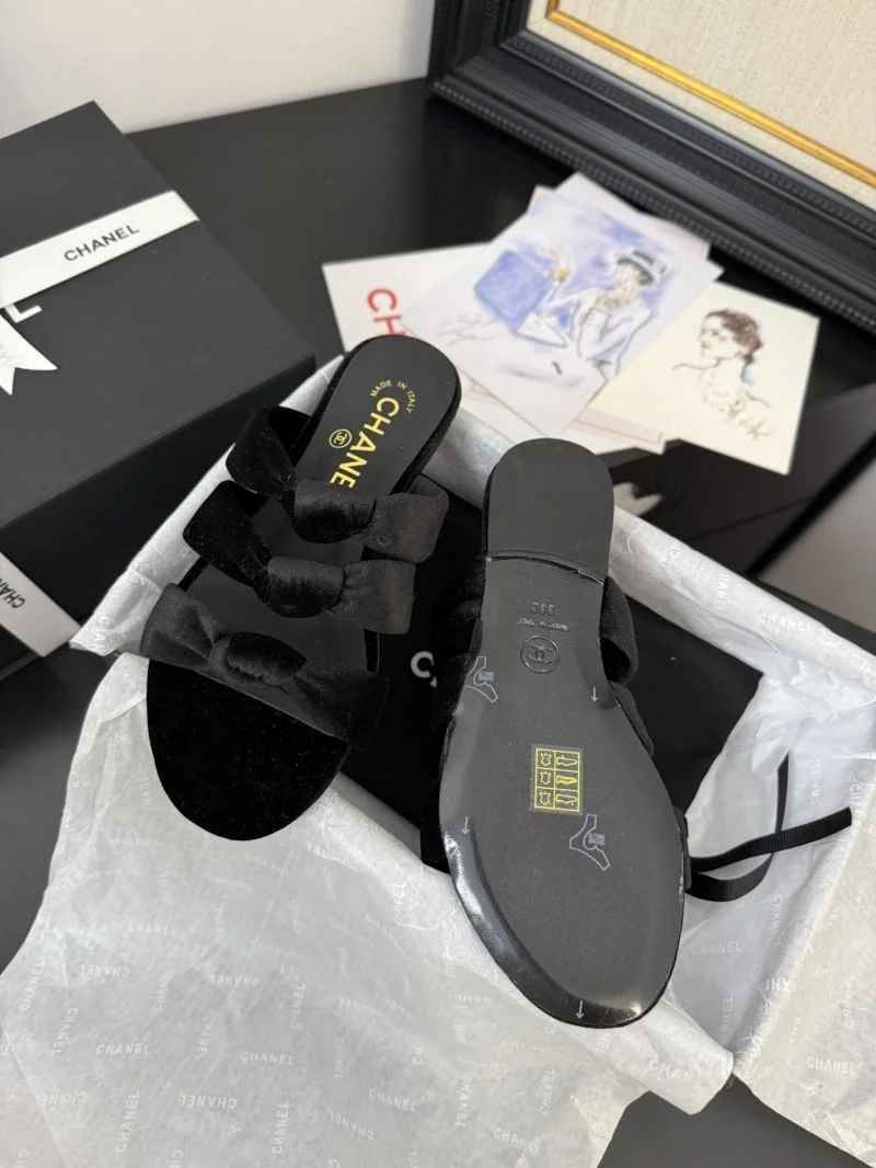 Brand-original Chanel Slippers