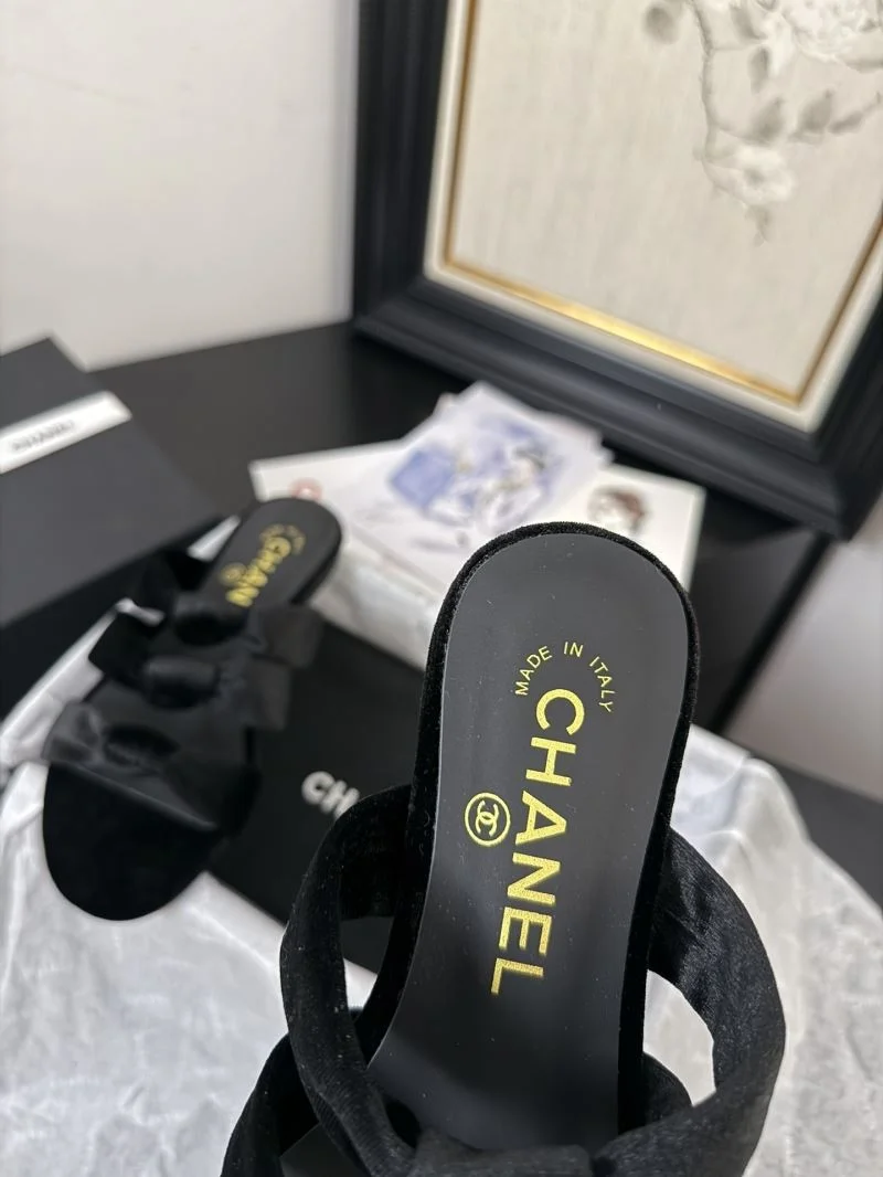 Brand-original Chanel Slippers