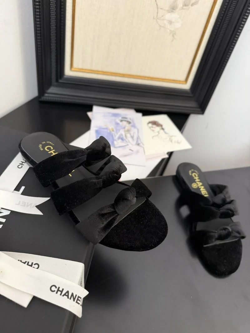 Brand-original Chanel Slippers