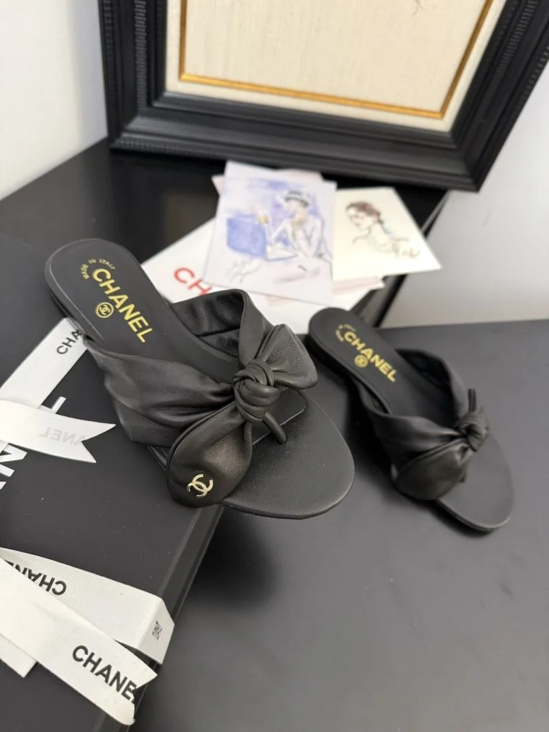 Mirror quality Chanel Slippers