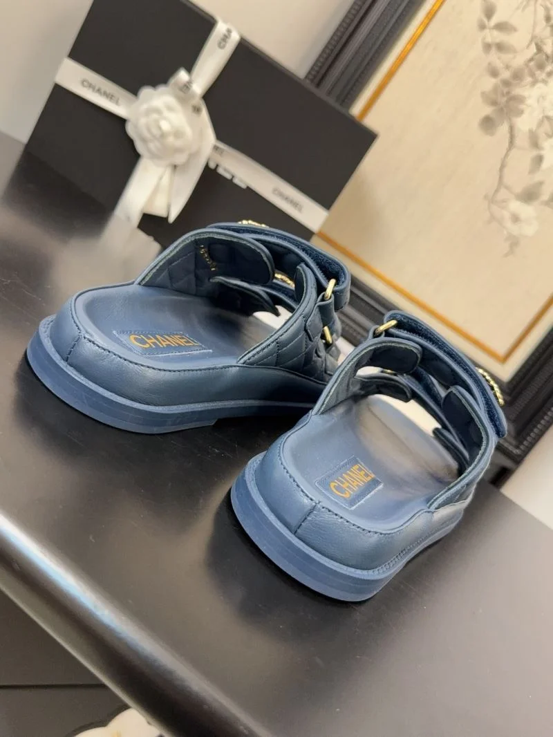 Accurate model Chanel Slippers