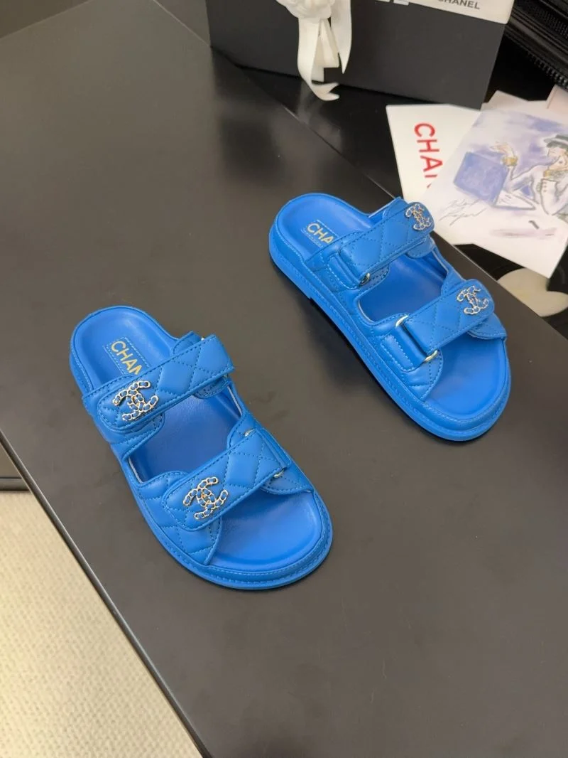 Accurate model Chanel Slippers