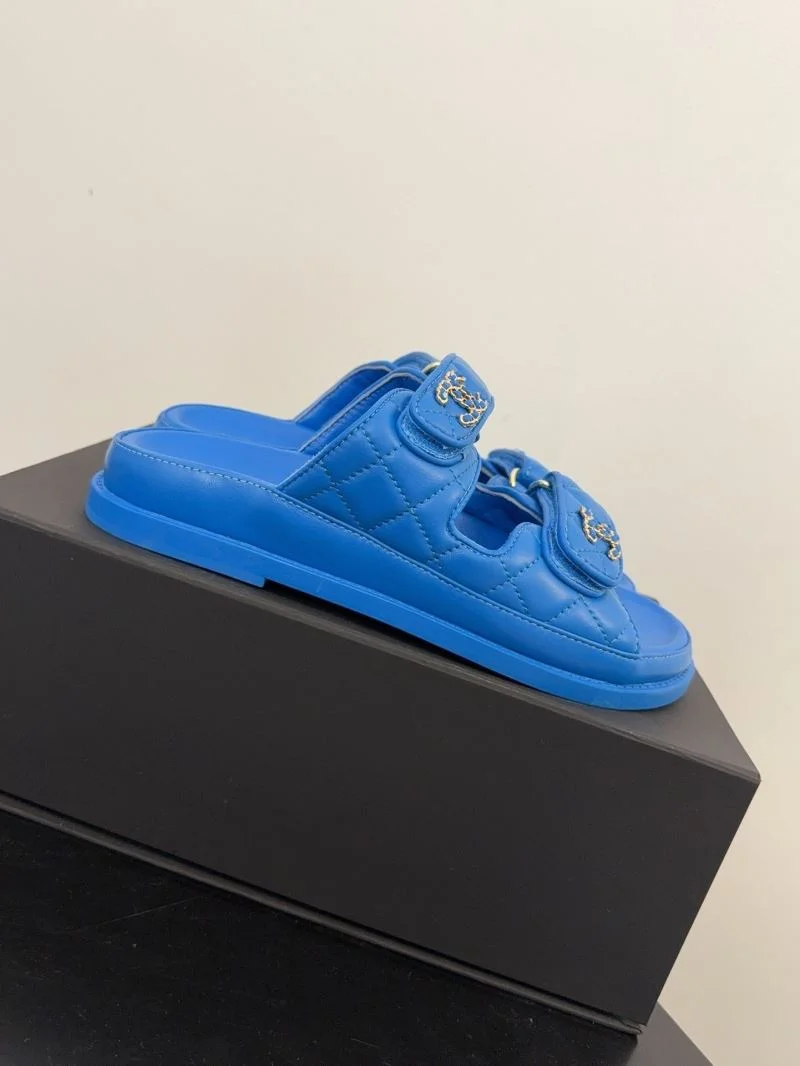 Accurate model Chanel Slippers