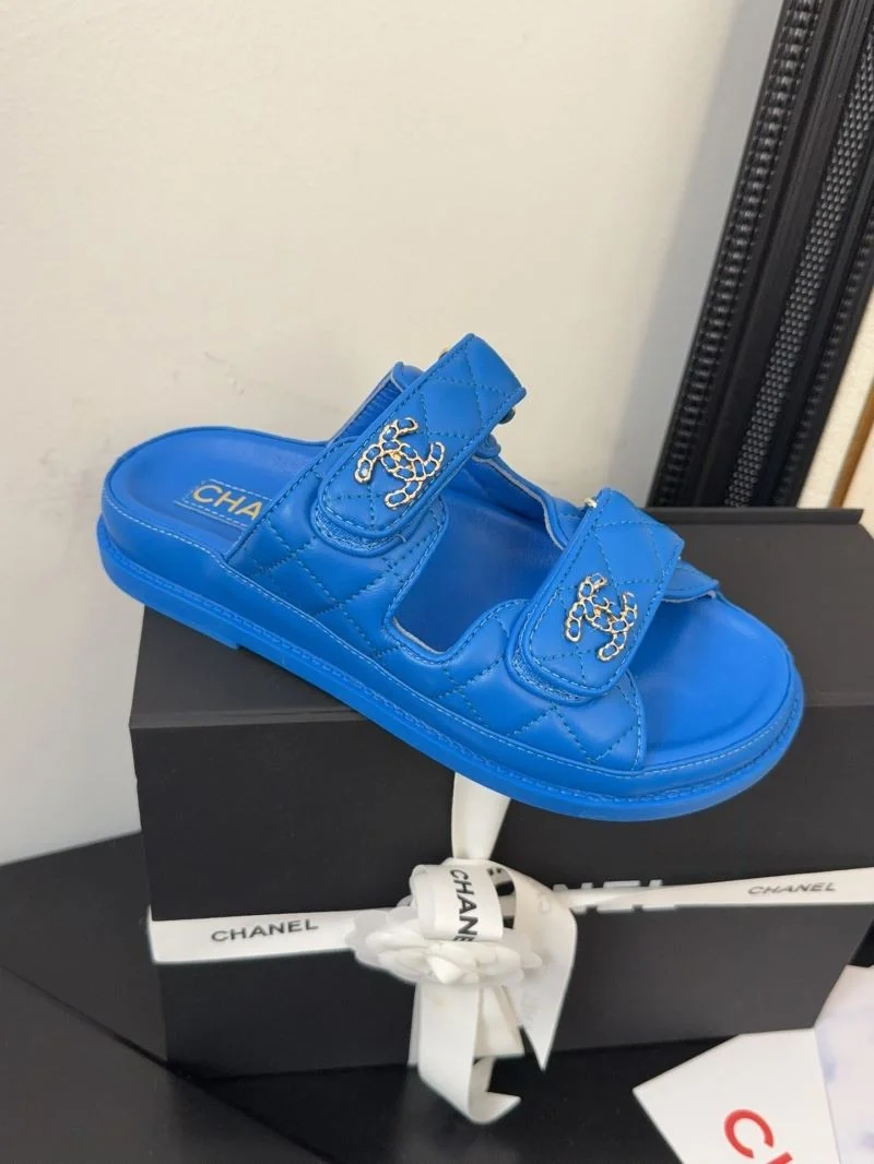 Accurate model Chanel Slippers