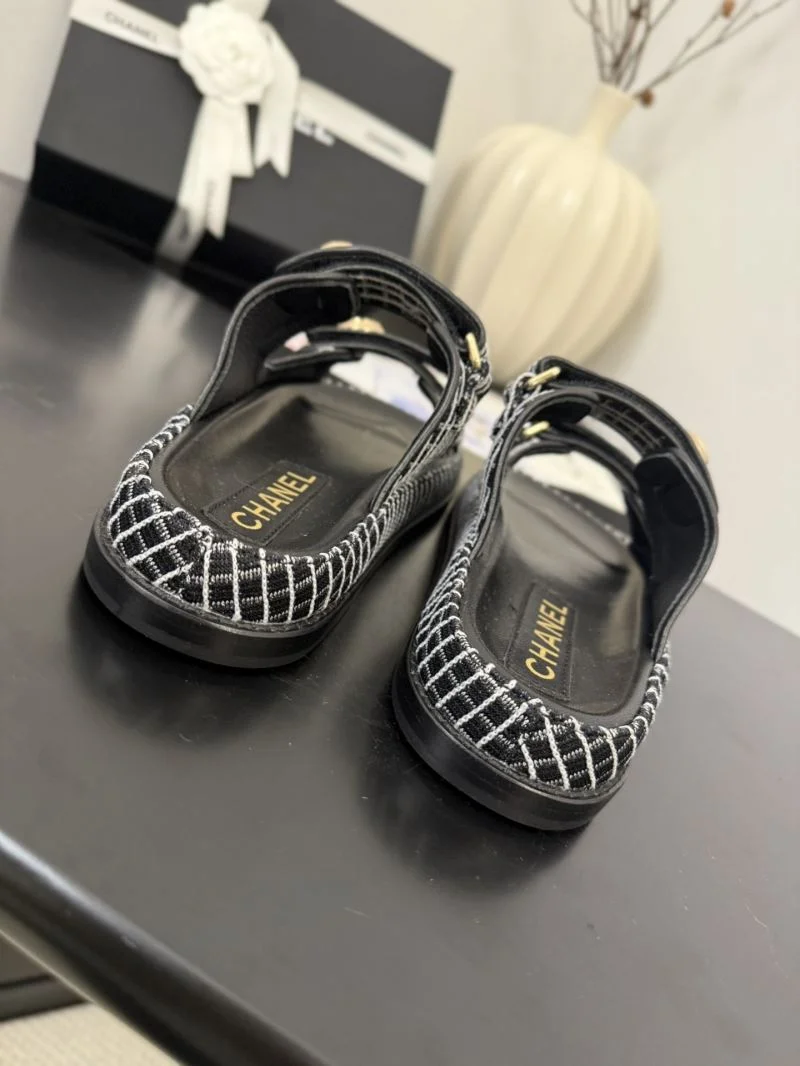 Mirror quality Chanel Slippers