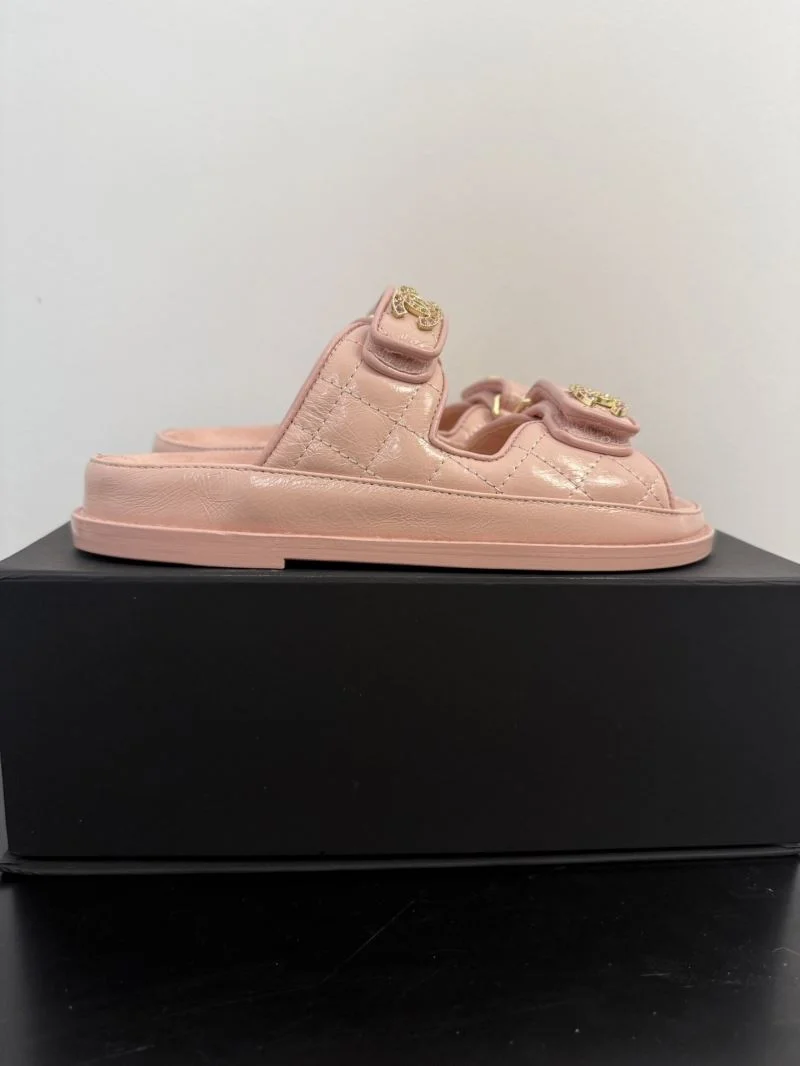 Exact replica Chanel Slippers