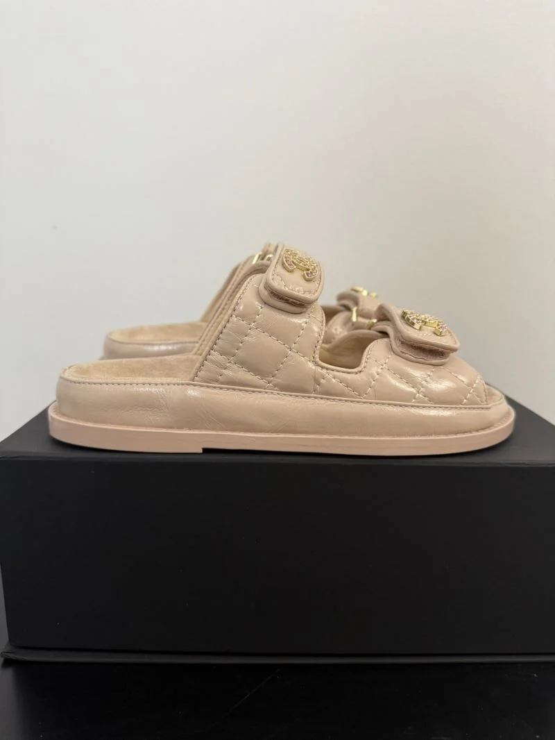 Brand-original Chanel Slippers