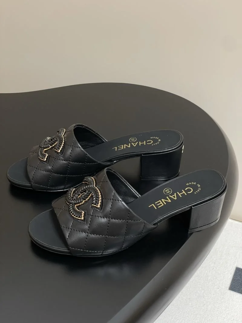 1:1 copy Chanel Slippers