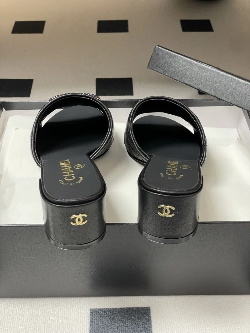 1:1 copy Chanel Slippers