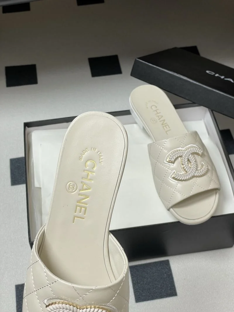 Exact replica Chanel Slippers