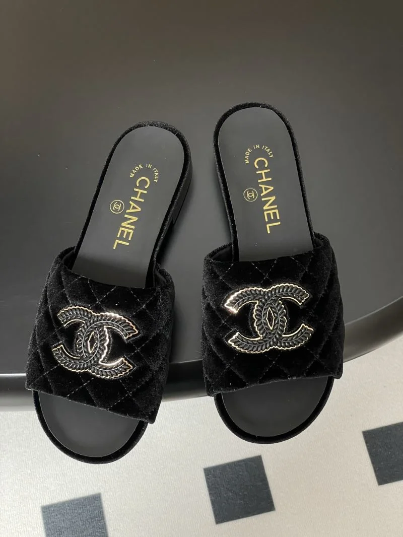 Brand-authenticated Chanel Slippers