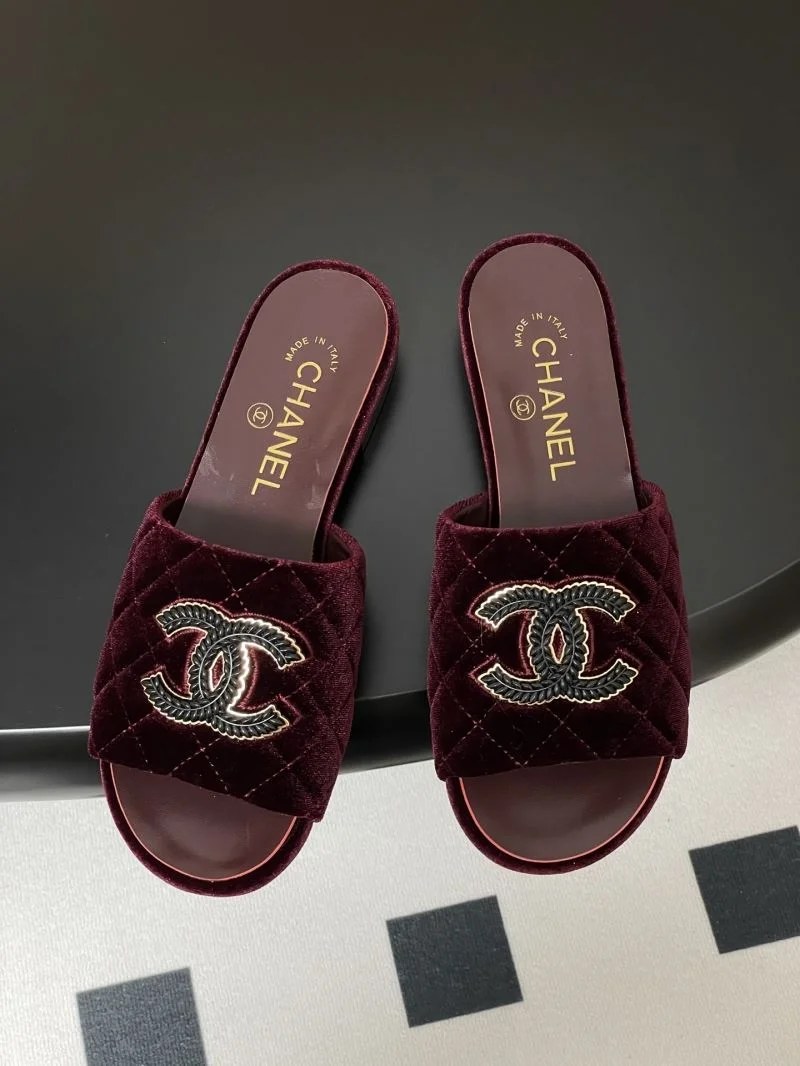1:1 copy Chanel Slippers