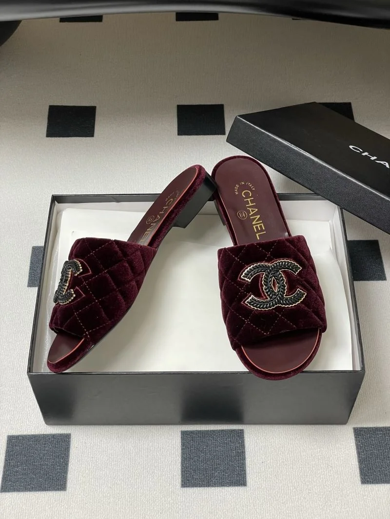 1:1 copy Chanel Slippers