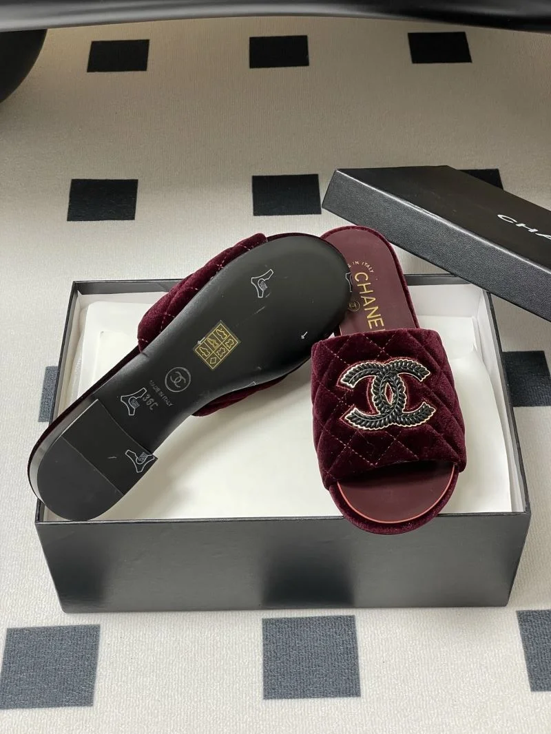1:1 copy Chanel Slippers