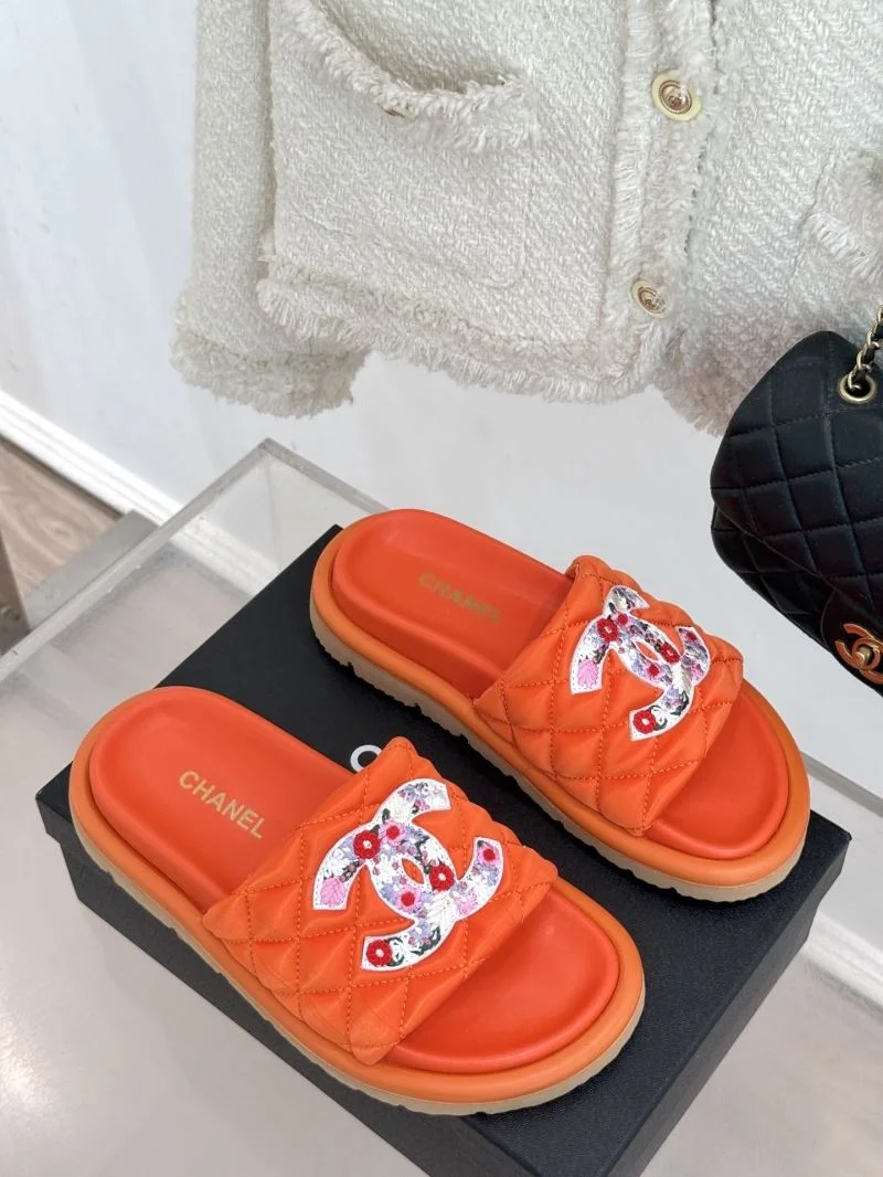 Top match Chanel Slippers