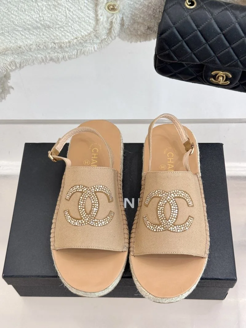 Top match Chanel Slippers