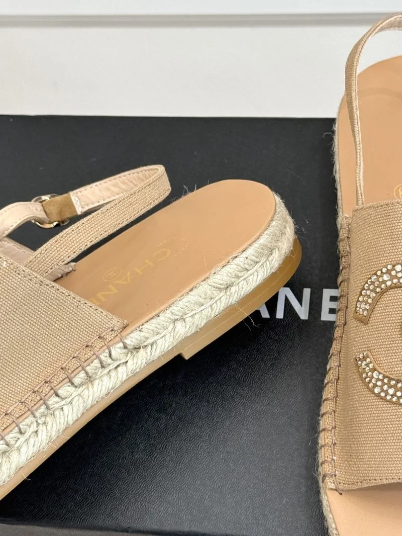 Top match Chanel Slippers