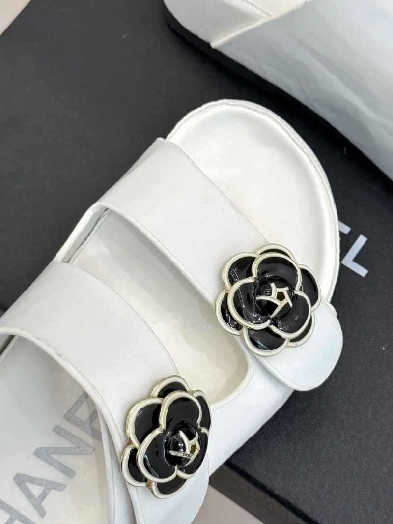 High accuracy Chanel Slippers